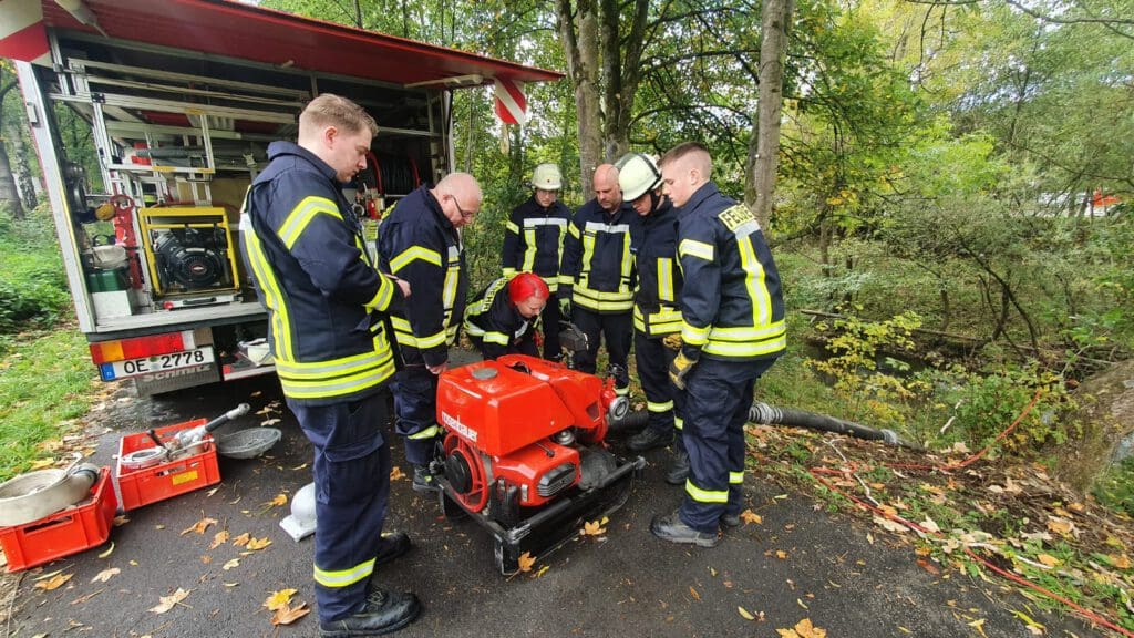 Neue Maschinisten für das Wendener Land - Freiwillige Feuerwehr Wenden